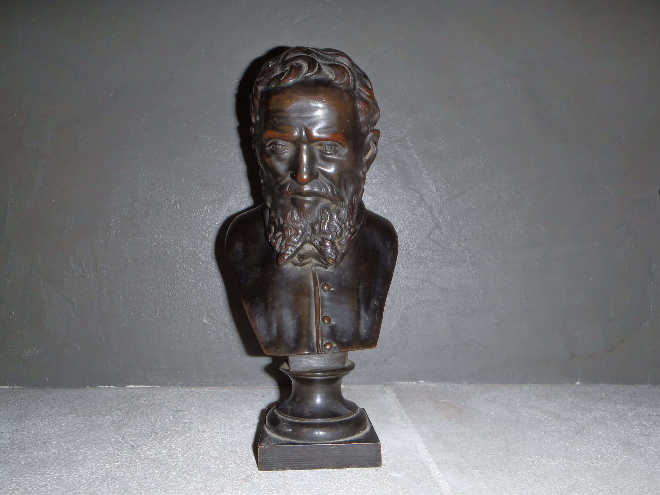 buste en bronze - France Estimations